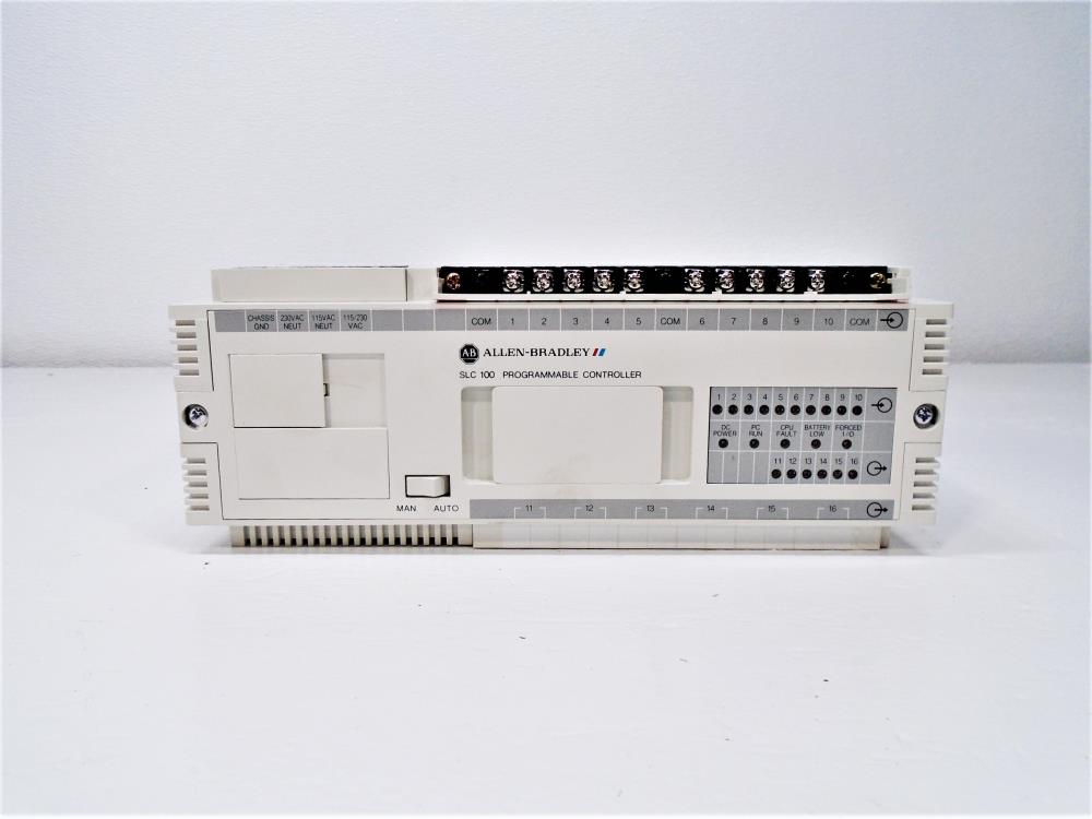 Allen Bradley SLC 100 Programmable Controller 1745-LP101